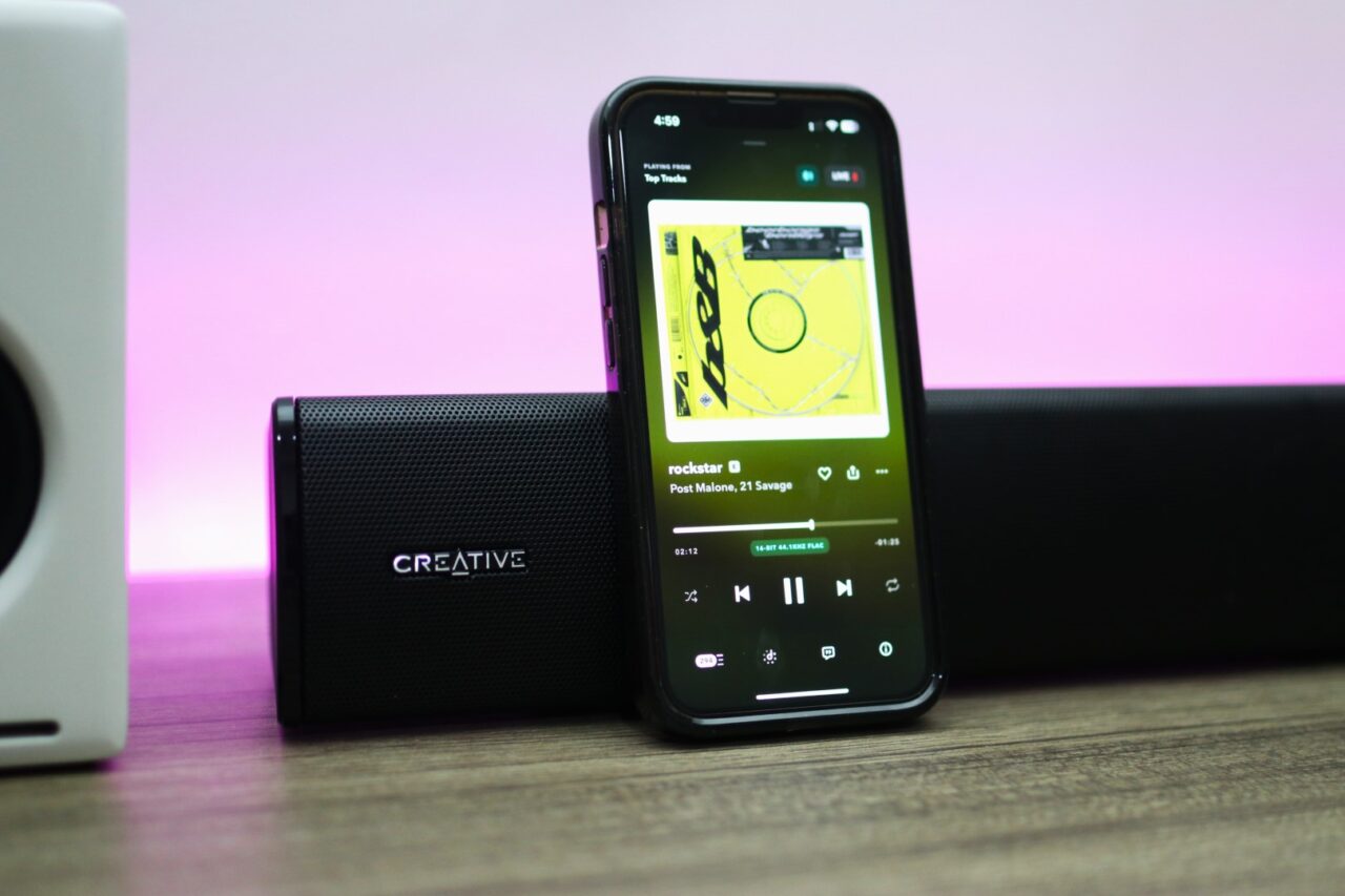 Creative Stage Air V2 Under-Monitor Bluetooth Soundbar - GLINT