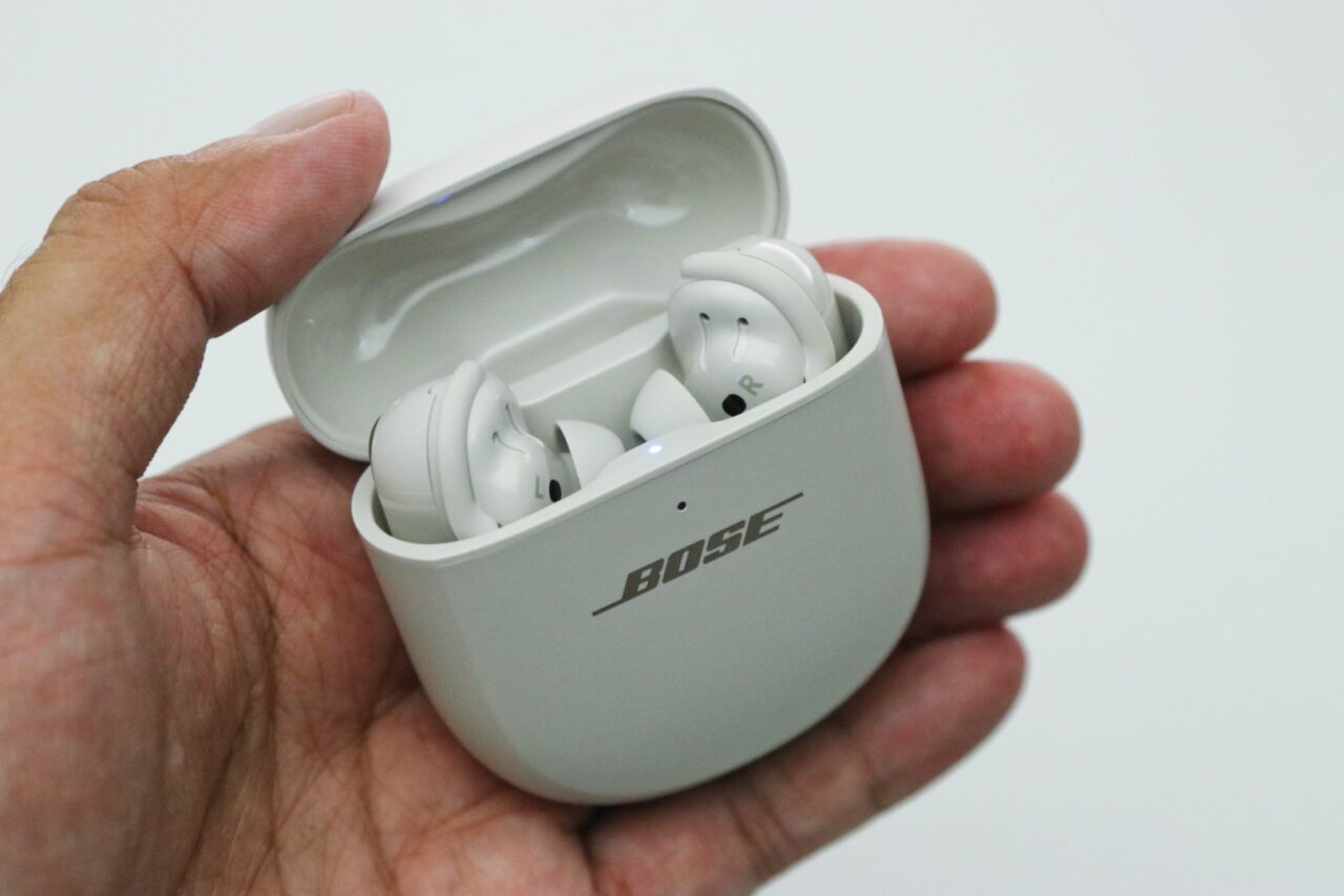 Bose QuietComfort Ultra Earbuds - GLINT