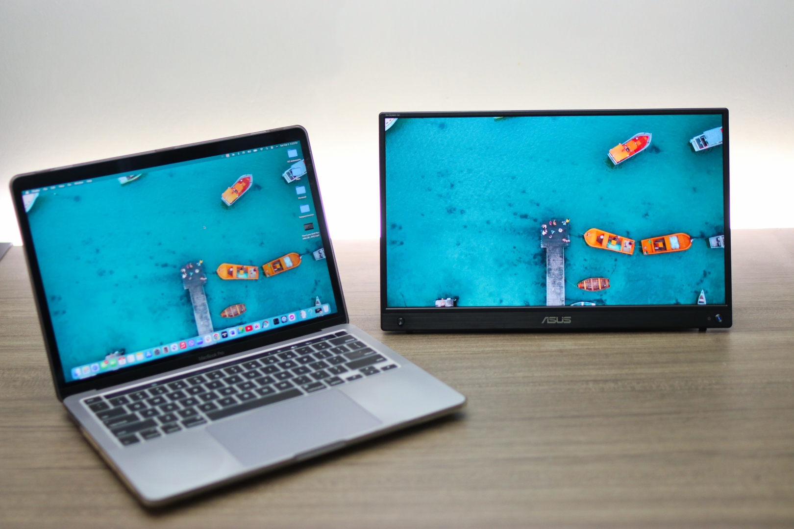 ASUS ZenScreen Go MB16AWP Wireless Portable Monitor - GLINT