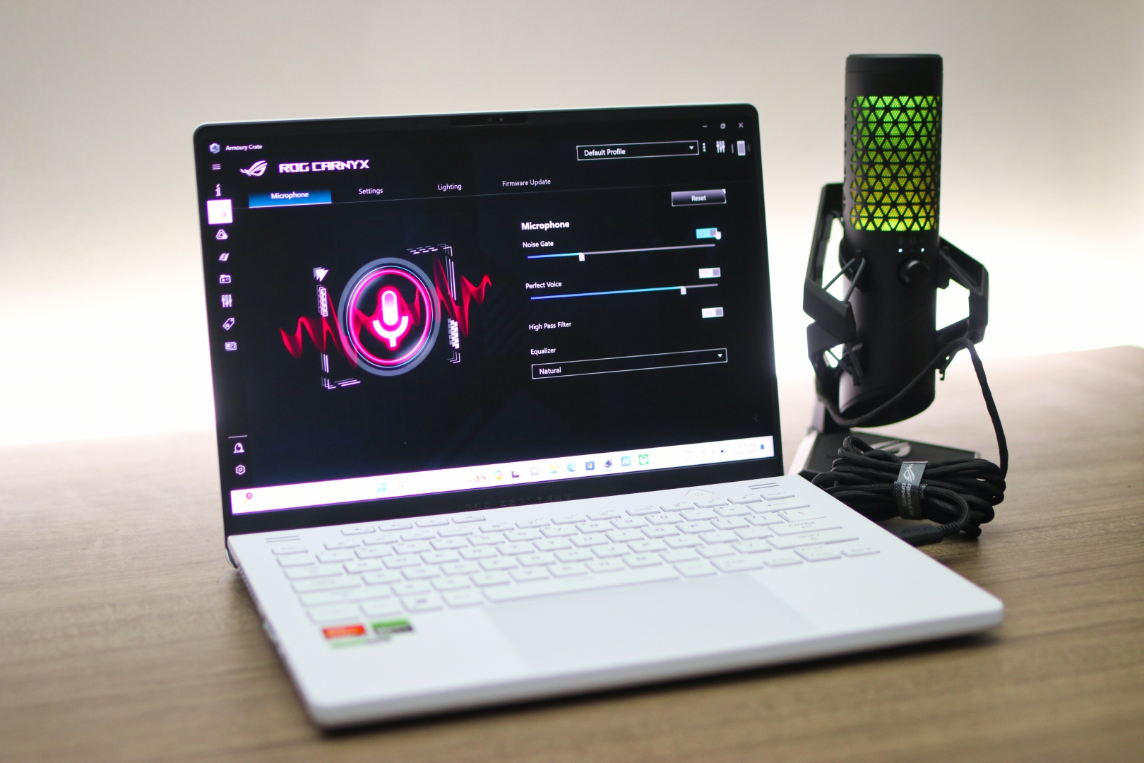 ROG Carnyx USB Gaming Microphone - GLINT