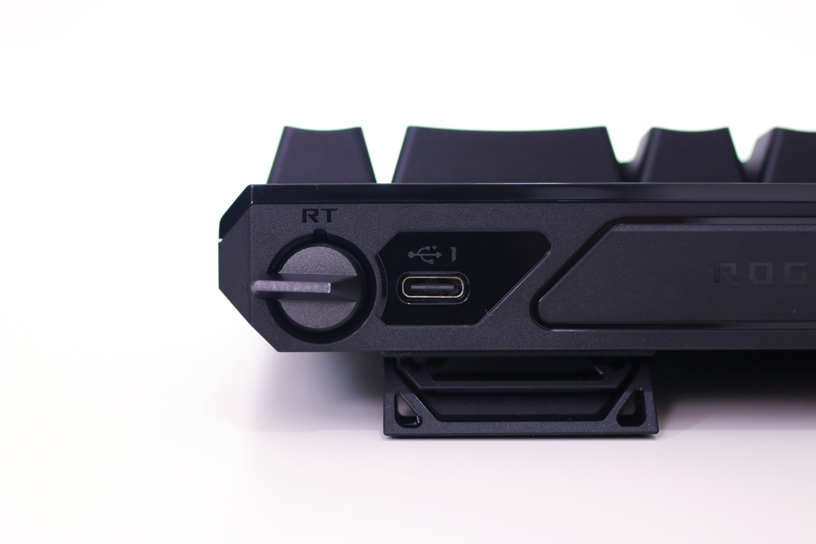 ROG Falchion Ace HFX Compact Gaming Keyboard - GLINT